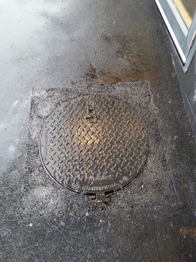 Earthtec_Manhole (4)